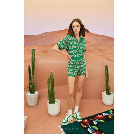 Gentlewoman Set ไหมพรม สีเขียว ถ่ายตอนกลางคืนแสงค่อนข้างน้อยค่ะ