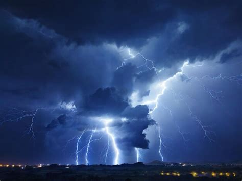 Premium Photo Realistic Glowing Thunder Effect