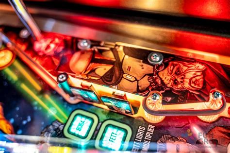 Купить Пинбол Mandalorian Pro Pinball от Stern Pinball (США) - цена ...
