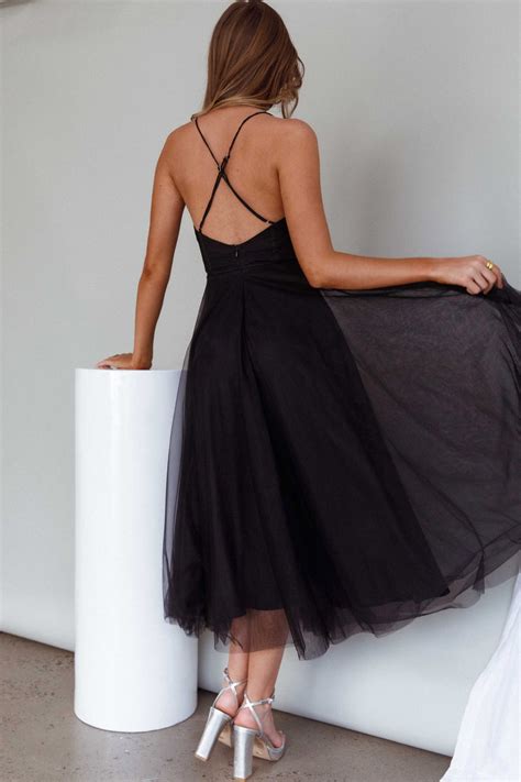 Shop The Smitten Sweetheart Neckline Chiffon Midi Dress Black Selfie