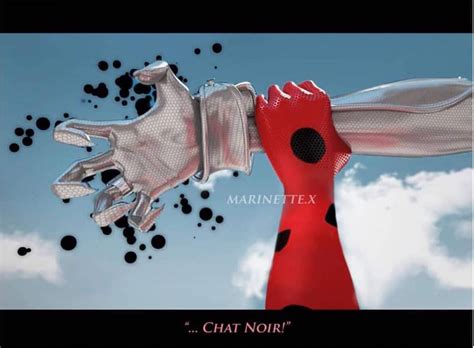Mini Cómic •miraculous Ladybug Español• Amino