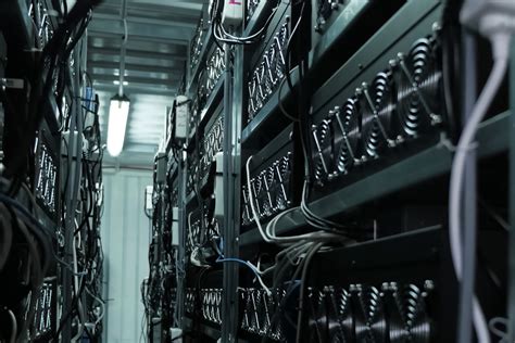 Bitcoin Mining Stocks Outlook For 2024 Invezz