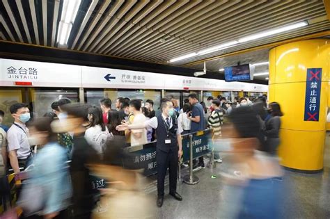 涉“乘地铁、寄快递、租车”北京明年1月1日起施行！北京时间