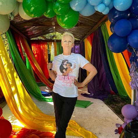Jamie Lee Curtis Officiates Daughter Ruby Guests Cosplay Wedding Us