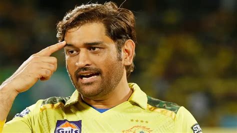 Ms Dhoni On Retirement एमएस धोनी ने जाते जाते दिया सबसे बड़े सवाल का