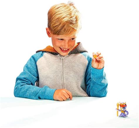 1x Treasure X Sunken Gold Bottle Smash Action Figure And Treasure