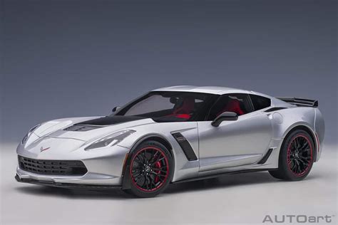 Chevrolet Corvette C7 Z06 1 18 Model Car AUTOart 71258 Modelkars