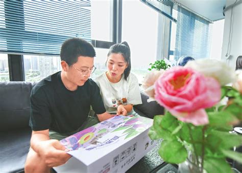 “阿坝小王子”为家乡带货 四川日报电子版