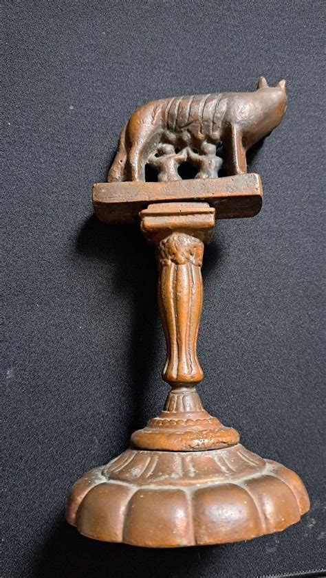 Statueta Metalica Romulus Si Remus Brasov • Olxro