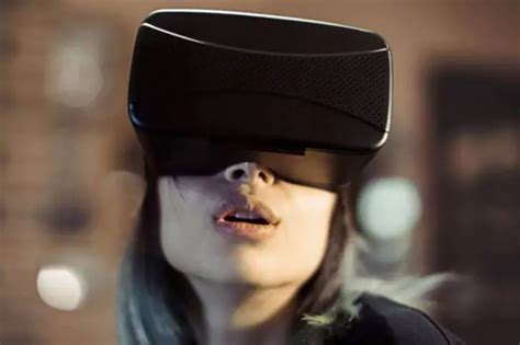 1 In 10 British Women Would Like To Have ‘virtual Reality Sex 95