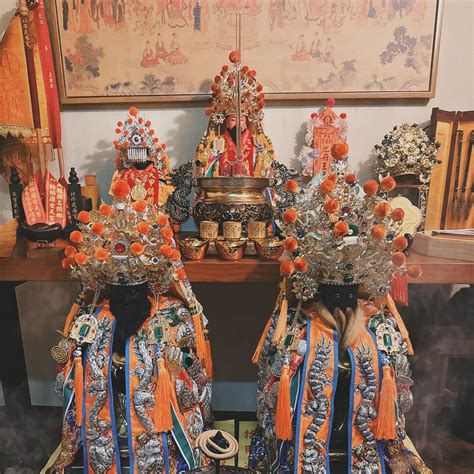 這個歷史性的一刻值得紀念 三位武德財尊 澎湖 集結 還有遠在台中的隱藏版財尊 及池王祖廟 台中新福宮 賜下的天官武財神斗 乙巳年有滿滿的武