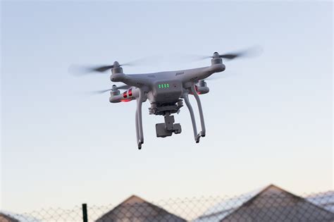 無人機開放免費註冊，101 起每架收費 50 元 Technews 科技新報