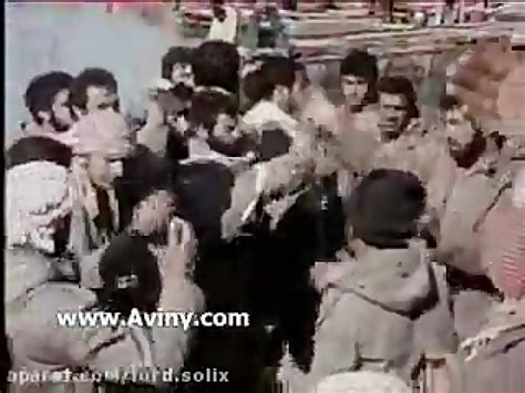 سینه زنی و مداحی رزمندگان در جبهه به زبان عربی