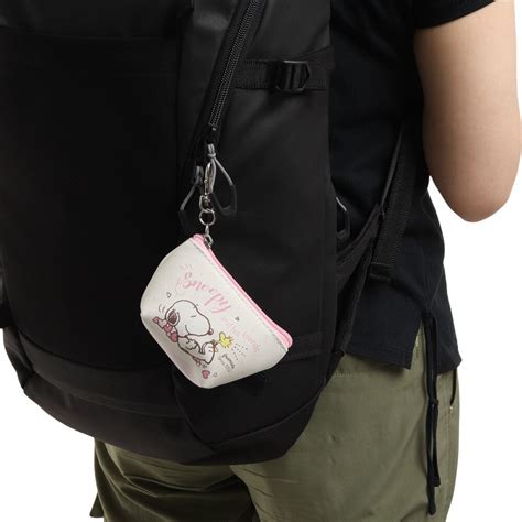 スヌーピー｜スヌーピー（snoopy）（メンズ、レディース、キッズ）三角ミニポーチ おひるね Sn 5533077oh スポーツ用品は