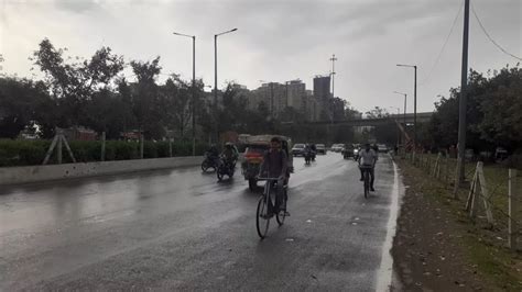 Delhi Ncr Weather दिल्ली Ncr में मौसम ने अचानक ली करवट तेज हवा के साथ