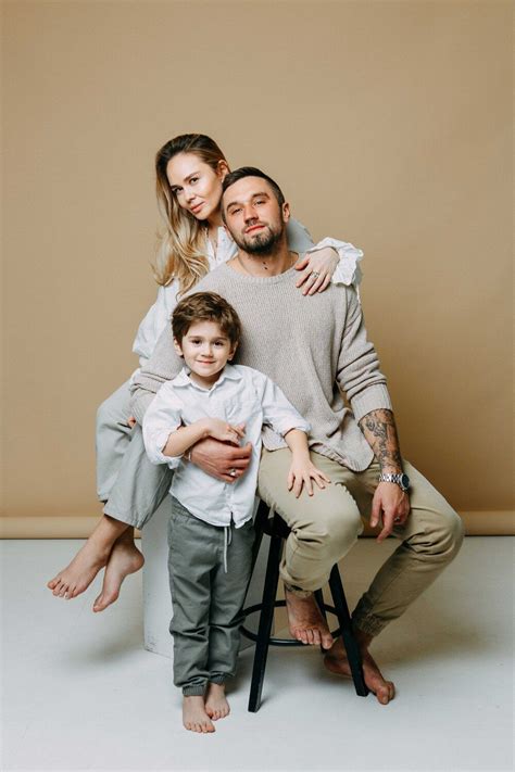 Сімейна фотосесія в студії Loft31 Детские семейные фотографии