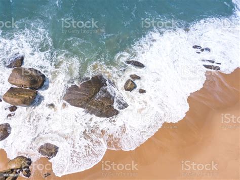 발 네아 리오 캄 보류 산타 카 타 리 나 브라질의에서 해변 Estaleirinho 비치입니다 공중 볼 수 있습니다 0명에 대한