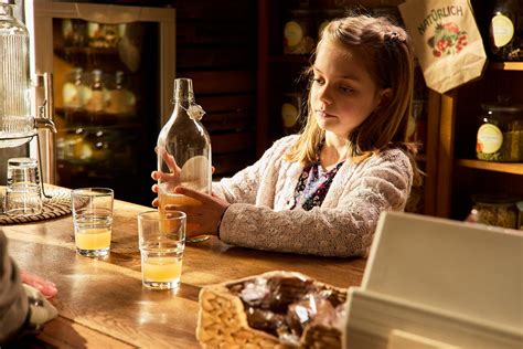 Eine Mit Herz Familiengeheimnisse Ffp New Media