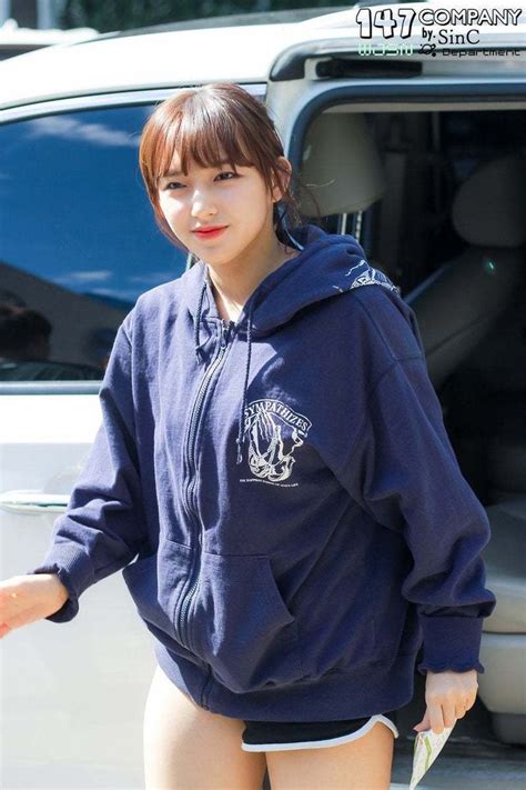 우주소녀 성소 2탄 움짤 화보 사진 데이타주의 탄력소녀 건강몸매 Cute japanese girl Cosmic girls Cheng xiao