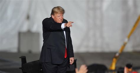 El Senador J D Vance Candidato A Vicepresidente De Donald Trump