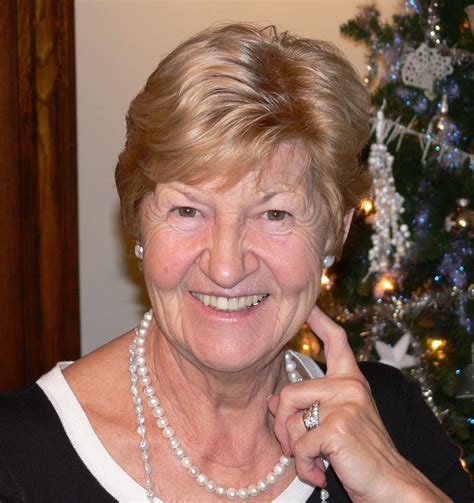 Julienne Eeckhout Uitvaartzorgdenderbe