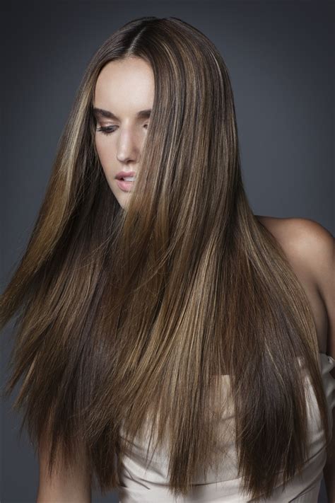 Le cose che le donne con i capelli belli fanno tutti i giorni | Vogue ...