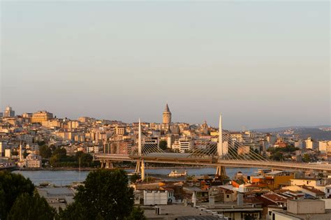 İstanbul 연인 갈라 타 갈라 타 타워 강 건축 경치 관광 다리 도시 도시 풍경 도시의 도시의 스카이 라인 랜드마크 베요 글루 보스 포러스