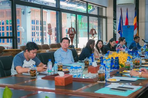 ឧកញ៉ា តែ តាំងប៉ និងឧកញ៉ា ឈិន កេន សហការរៀបចំសិក្ខាសាលាស្តីពីច្បាប់ពន្ធដារ ដល់sme