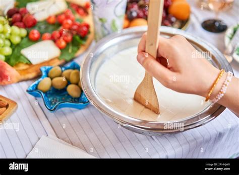 Master Class And Cheese Tasting Women Make Cheese The Enzyme And