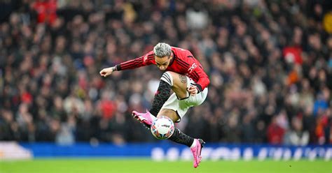 Manchester United Vs Liverpool Live Stream Time And How To Watch The