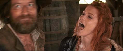 Niamh Walsh Celebritytongues3