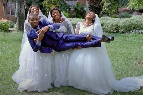 Identical Twins Marry Identical Triplits