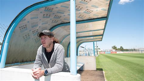 Del tablón a Las Vegas la increíble historia del ex barra de Racing que se transformó en