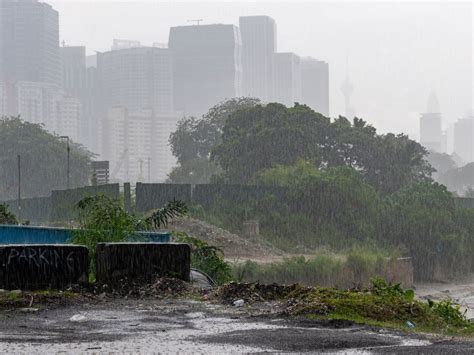 Imd Monsoon Forecast महाराष्ट्रात पुढील काही तासांमध्ये मोठं संकट