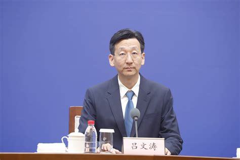 出彩山东人｜秦雨晴：每年换一双轮滑鞋 曾因训练摔倒缝了13针齐鲁原创山东新闻新闻齐鲁网