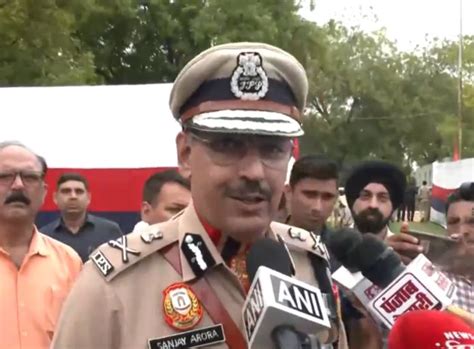 Registering Firs Under New Criminal Laws Says Delhi Police Chief