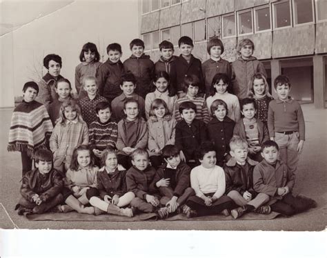 Photo De Classe Ce1 De 1968 Ecole Marie Curie Copains Davant