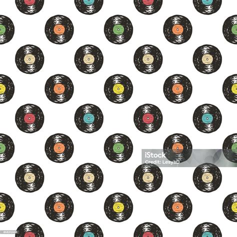 비닐 레코드 빈티지 원활한 패턴 손으로 그려진된 라벨 스케치 그런 지 질감 복고풍 배지 타이 포 그래피 디자인 T셔츠 인쇄 벡터 일러스트 레이 션 Dj에 대한 스톡 벡터