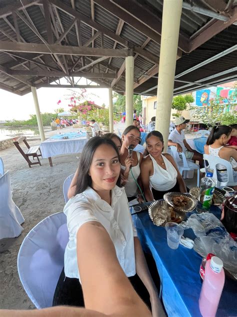 Nica Lyneth Nica Lyneth Added A New Photo