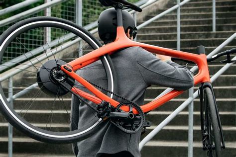 Gogoro Eeyo E Bike In Carbonio Con La Smartwheel Urbancyclingit