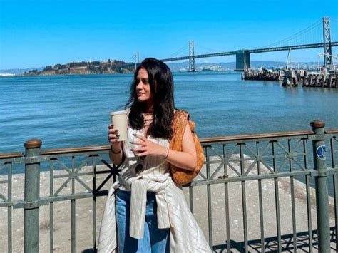 Pakai Ootd Simple 8 Foto Cantik Marsha Aruan Saat Jalan Jalan Ke