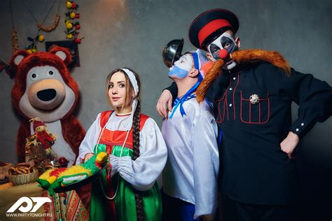 Персонажи из деревни дураков фото и картинки Abrakadabra Fun