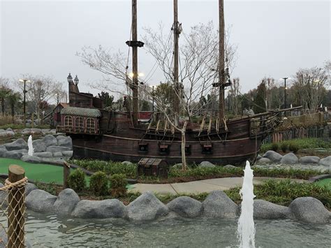 Frankies Fun Park Mini Golf Charlotte North Carolina Castle
