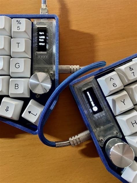 Free 3D File Sofle Keyboard OLED Screen Covers And Encoder Base Cover