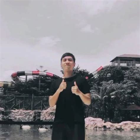 Ikhsan Adit Setyawan Setyawanikhsan • Threads Say More