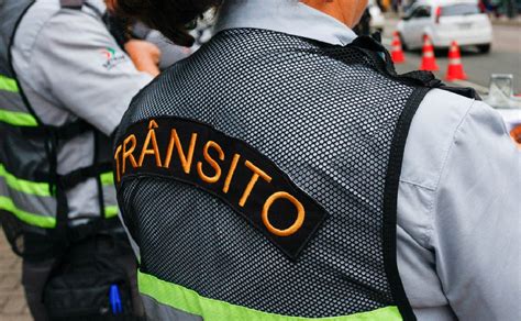 Três ruas de Curitiba terão mudança de sentido a partir desta terça
