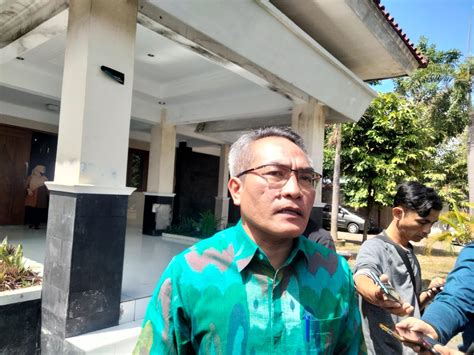 Soal Jatah Pembuangan Sampah Ke Piyungan Begini Respon Bupati Bantul