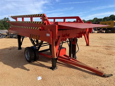 Diggit Eh15t Hyd Loading Ramp J M Wood Auction Company Inc