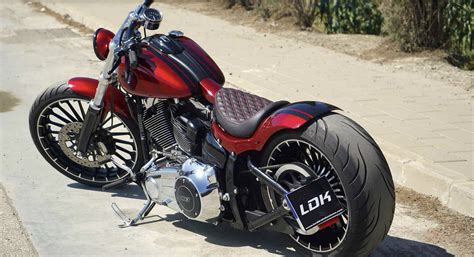 Candy Red On The Harley Davidson Breakout Has An Upper Hand Over The Factory Brilliant Red
