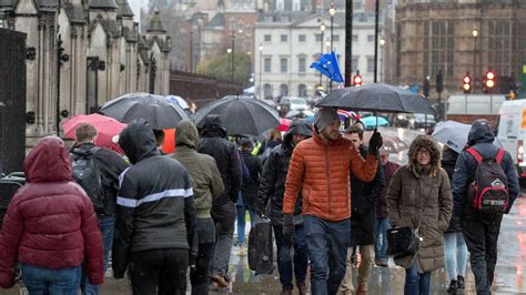 Uk Weather Warning Issued As Heavy Rain And Storms Set To Batter Parts